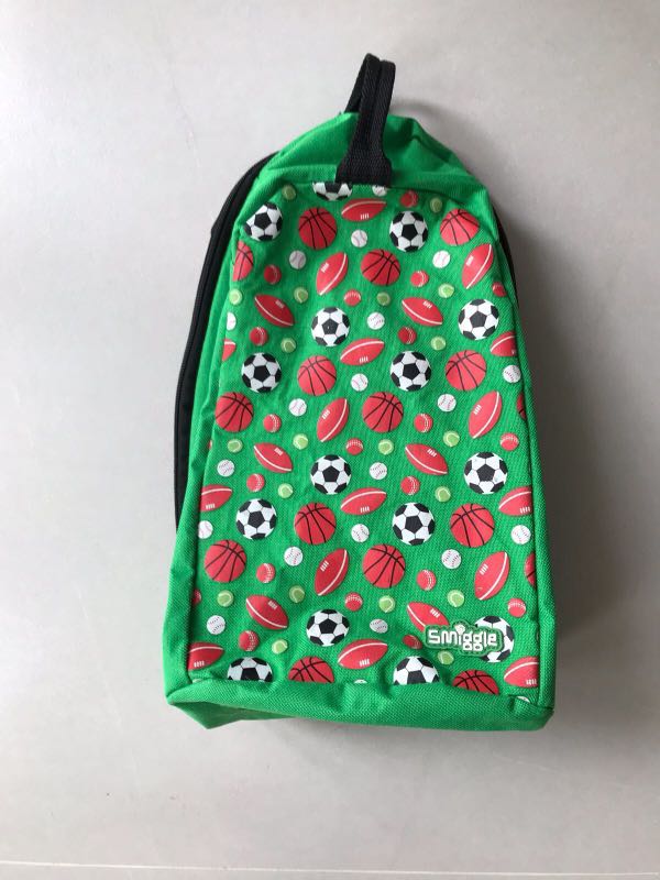 Smiggle Shoes Bag, Babies & Kids, Going Out, Diaper Bags & Wetbags on ...