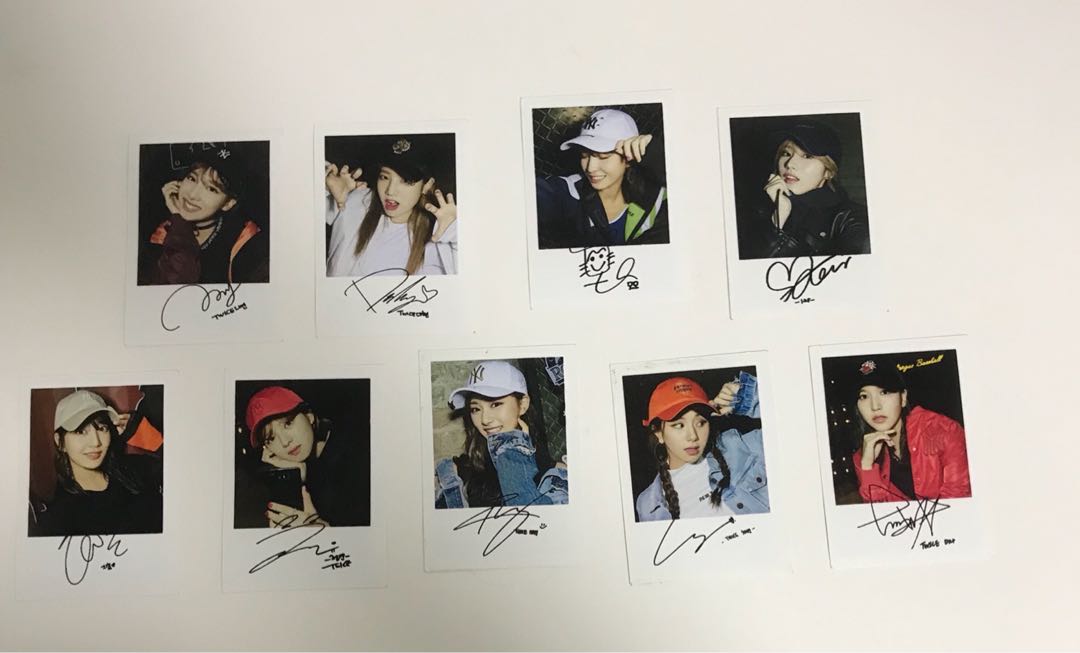 Twice signature lomo cards, Hobbies & Toys, Memorabilia & Collectibles ...
