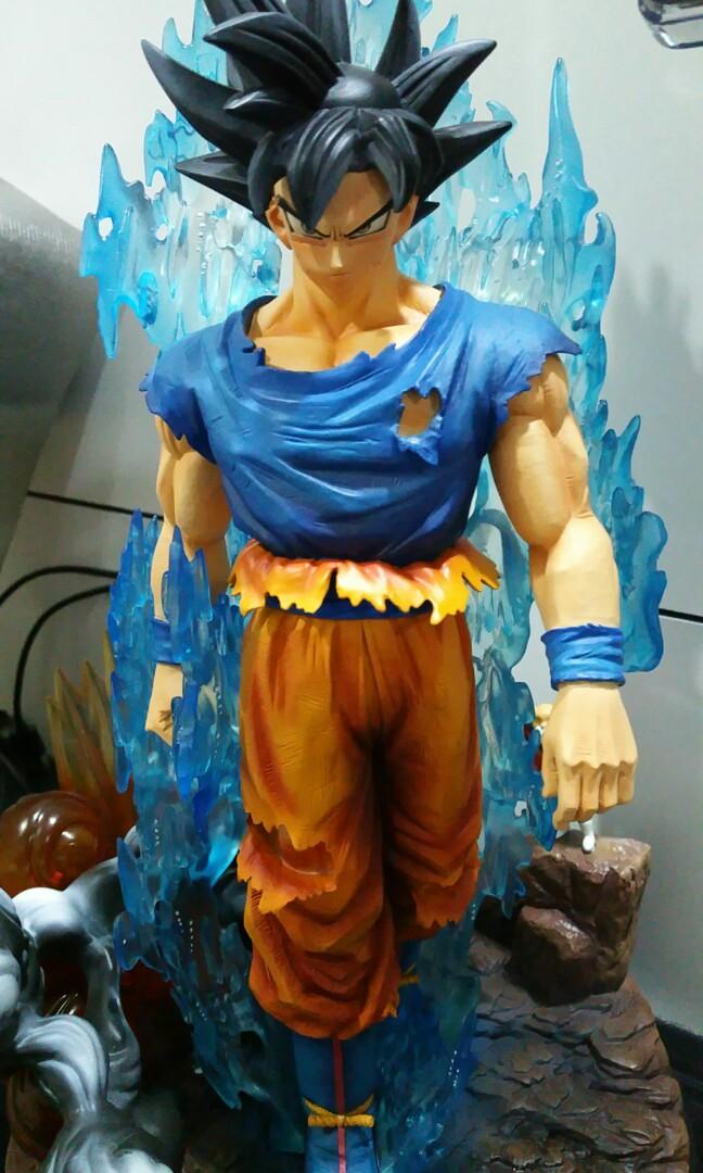 Dragon Ball - Figure Class Goku Ultra Instinct, Hobbies & Toys, Toys ...