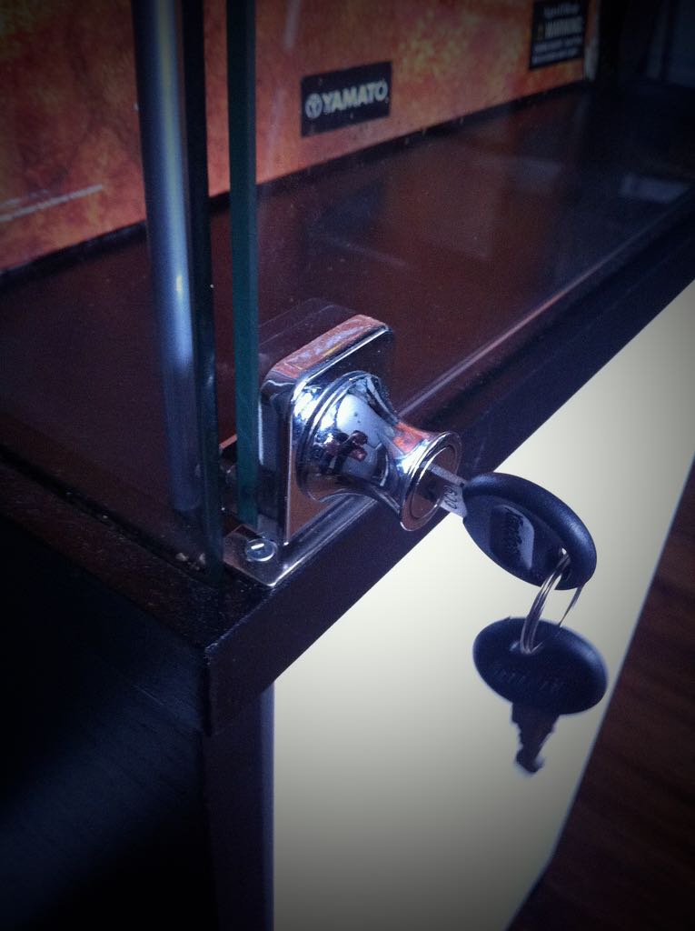 Ikea Detolf Keys Lock, Furniture & Home Living, Furniture, Shelves ...