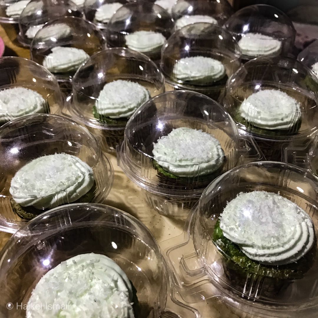 Mini Ondeh2 Cuppies, Food & Drinks, Homemade Bakes on Carousell