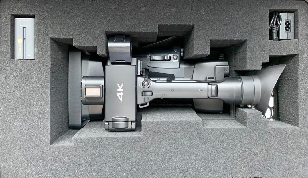 Rarely-used Pro 4K Camera Sony FDR-AX1E in perfect condition ...