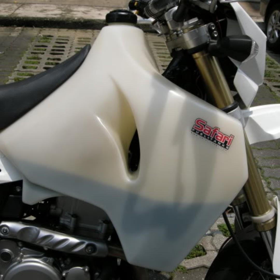 Safari Singapore Suzuki DRZ400SM DRZ400S DRZ400E 17 Litres 28 Litres ...