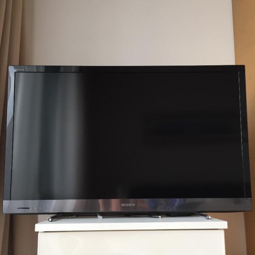 Sony Bravia LCD 40" TV, TV & Home Appliances, TV & Entertainment, TV on ...