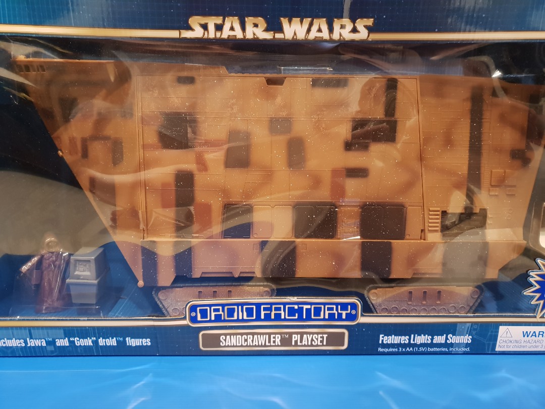 Star Wars Disney Droid Factory Sandcrawler playset with Jawa and Gonk ...