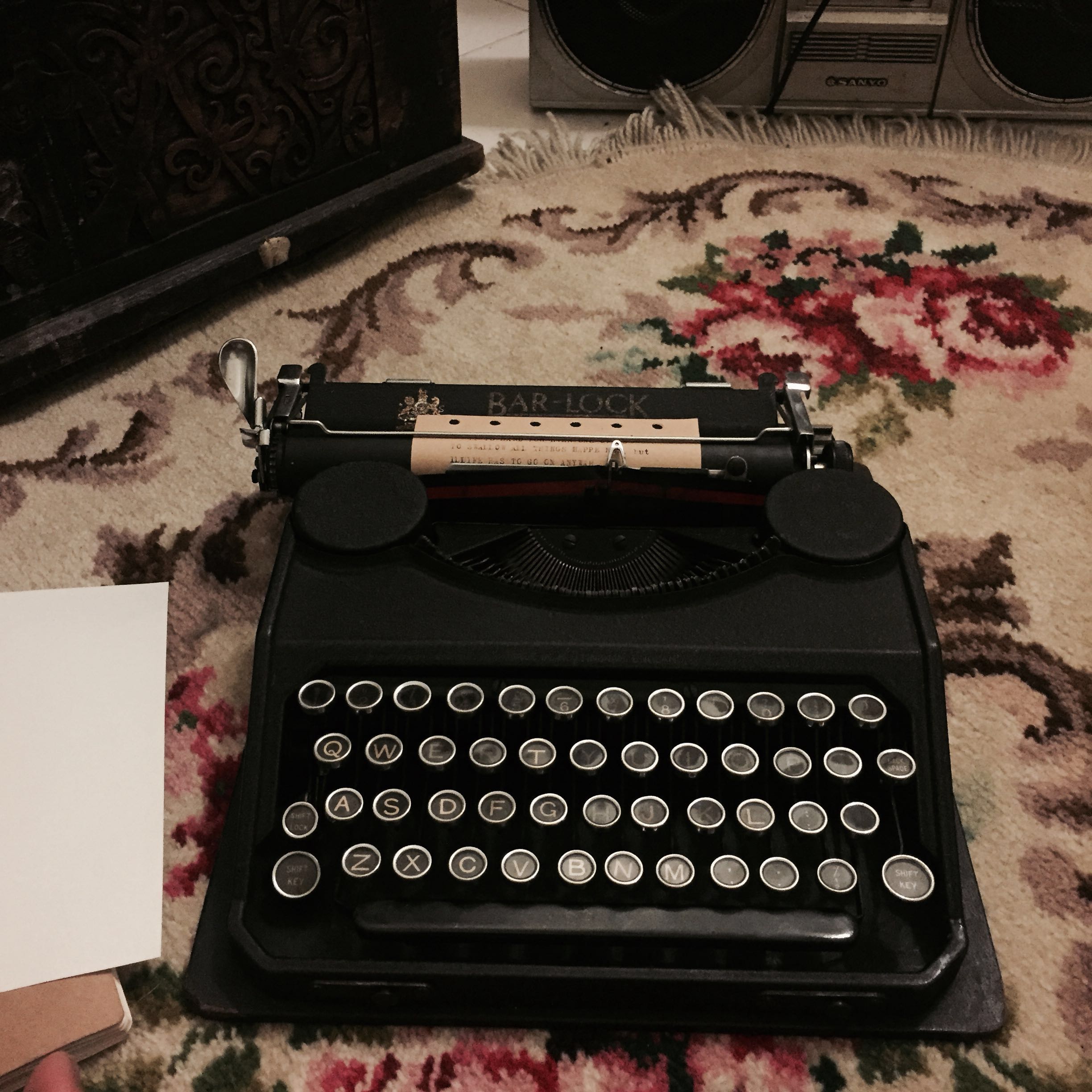 Typewriter Bar-Lock Typewriter, Hobbies & Toys, Collectibles ...