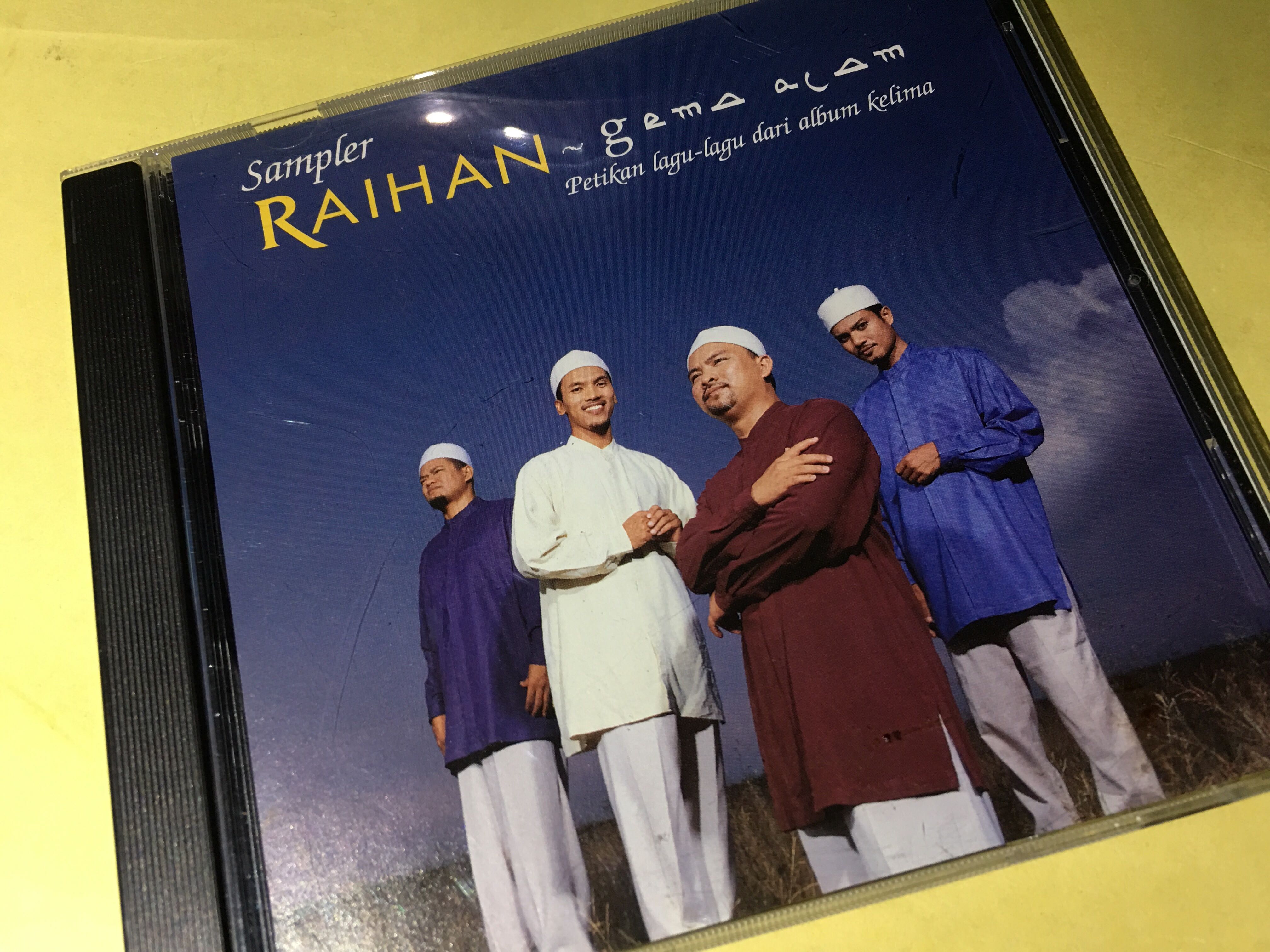 CD of Raihan, Hobbies & Toys, Music & Media, CDs & DVDs on Carousell