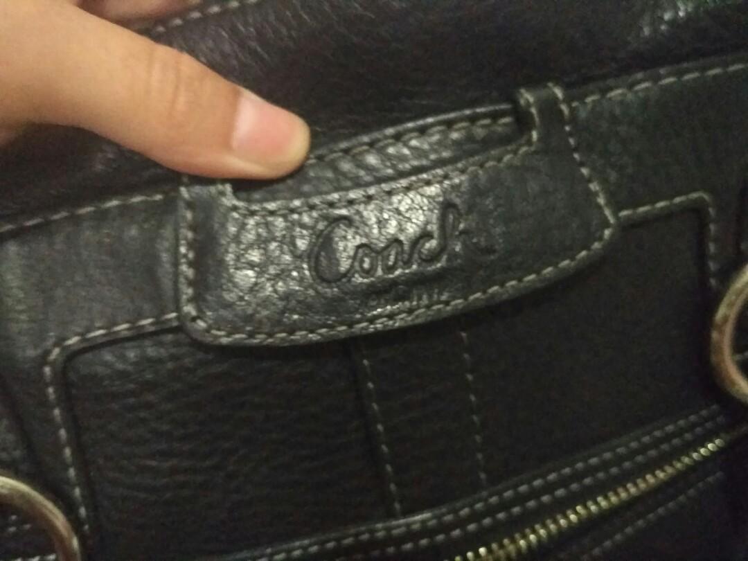 Coach tas bag hitam, Fesyen Wanita, Tas & Dompet di Carousell