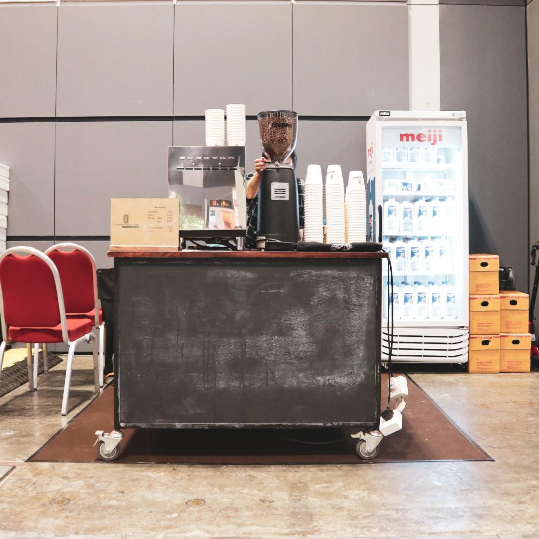 Mobile coffee cart / push cart / bar top, Furniture & Home Living ...