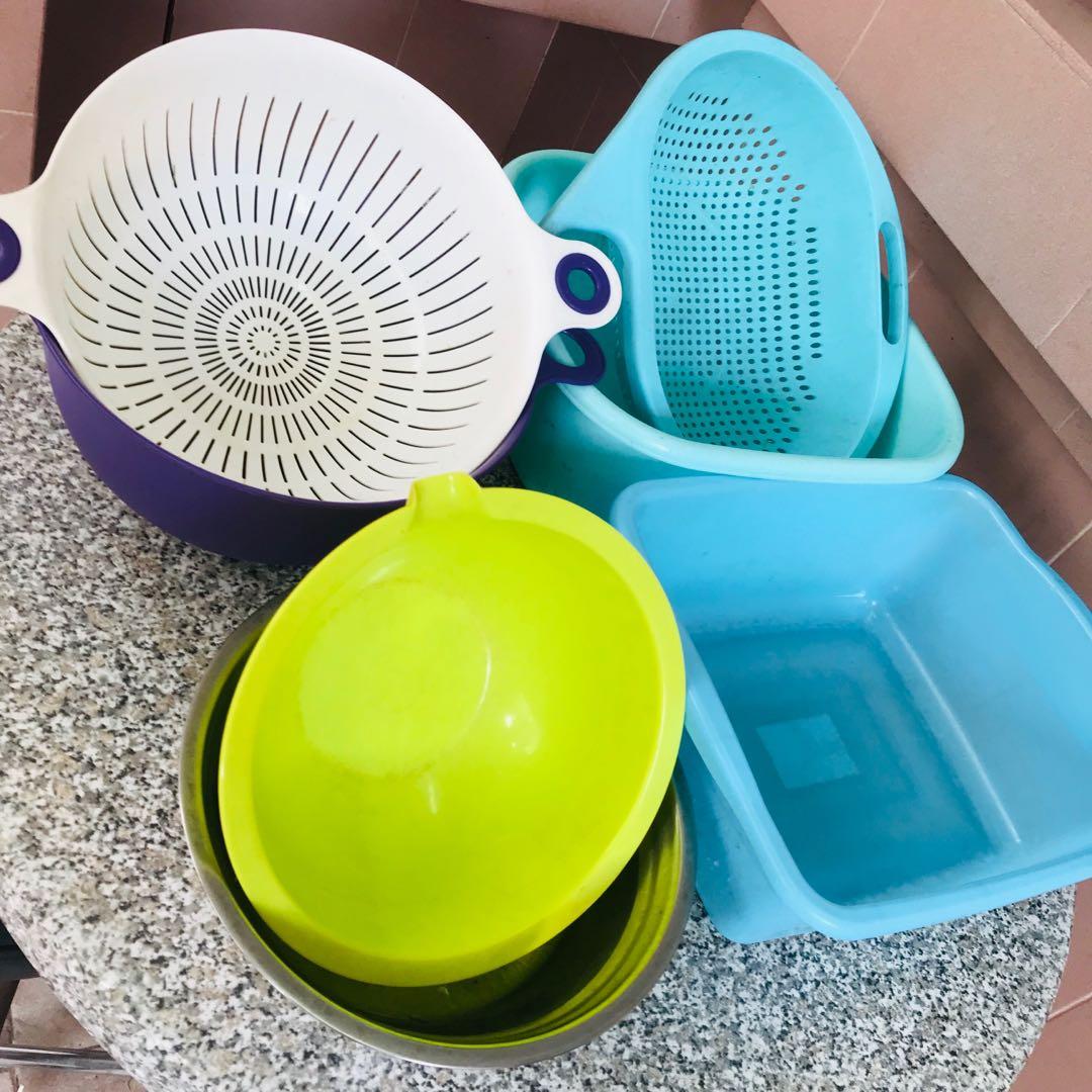 Plastic tub and container set, Furniture & Home Living, Kitchenware ...