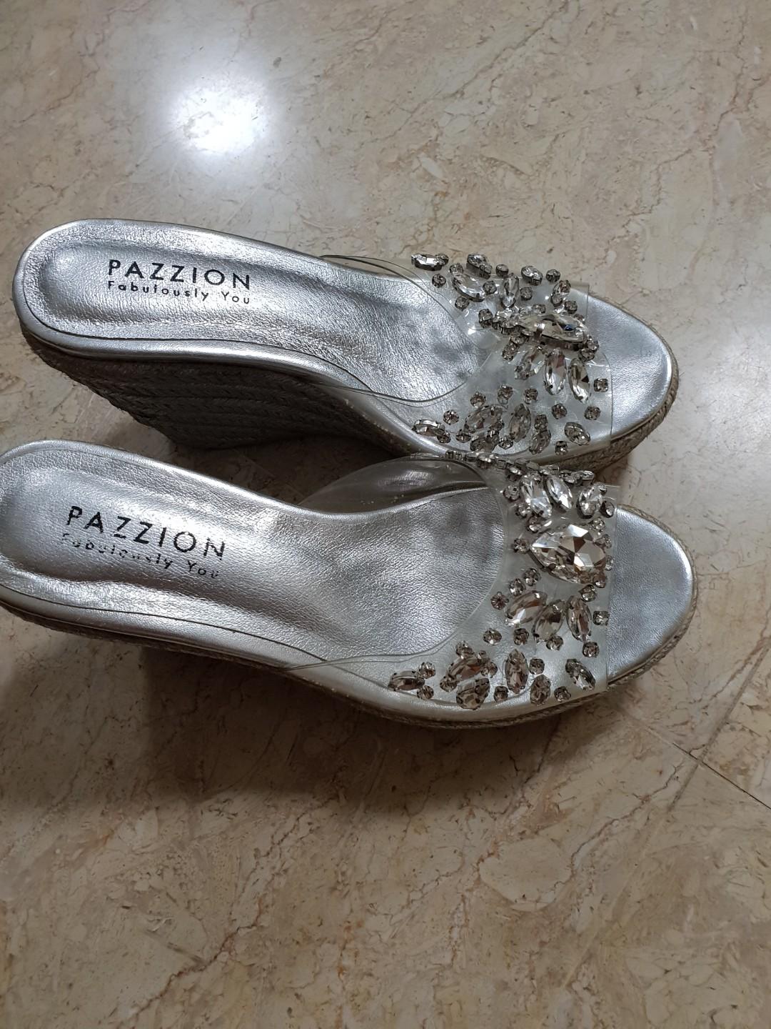 Pazzion Shoes, Women's Fashion, Footwear, Sandals on Carousell
