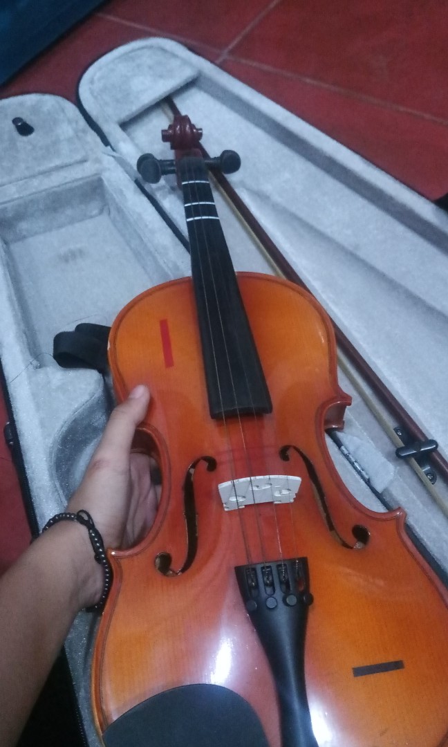 Changed Loc! Violin 4/4 Mozart, Hobbies & Toys, Music & Media, Musical ...
