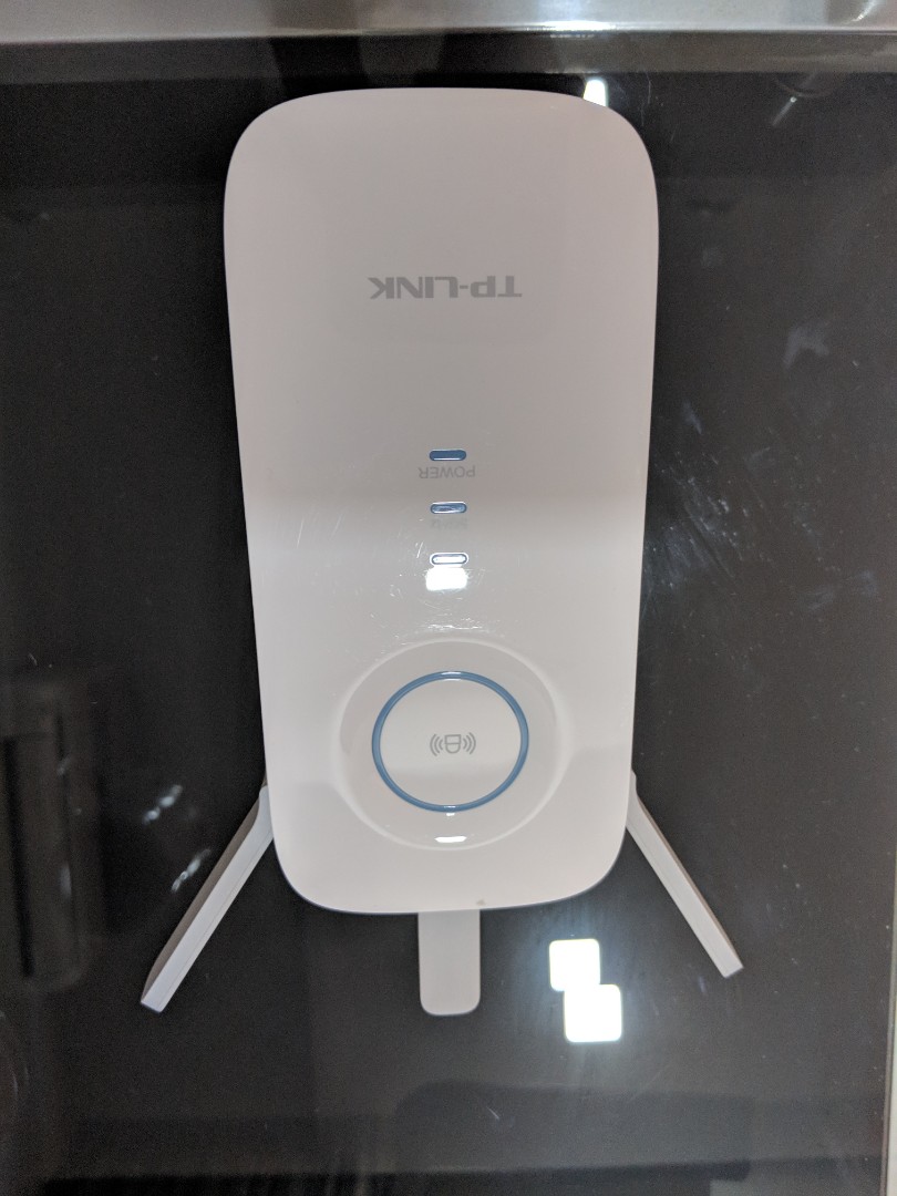 TP Link Wi-Fi Range Extender AC 1200, Computers & Tech, Parts ...