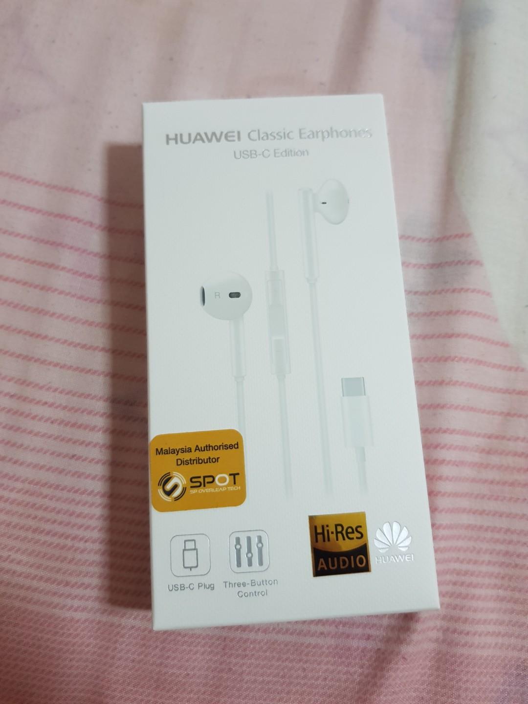 Huawei original earphones USB-C Edition, Audio, Earphones on Carousell