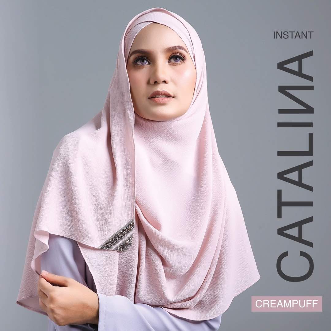 Instant Shawl, Women's Fashion, Muslimah Fashion, Hijabs on Carousell