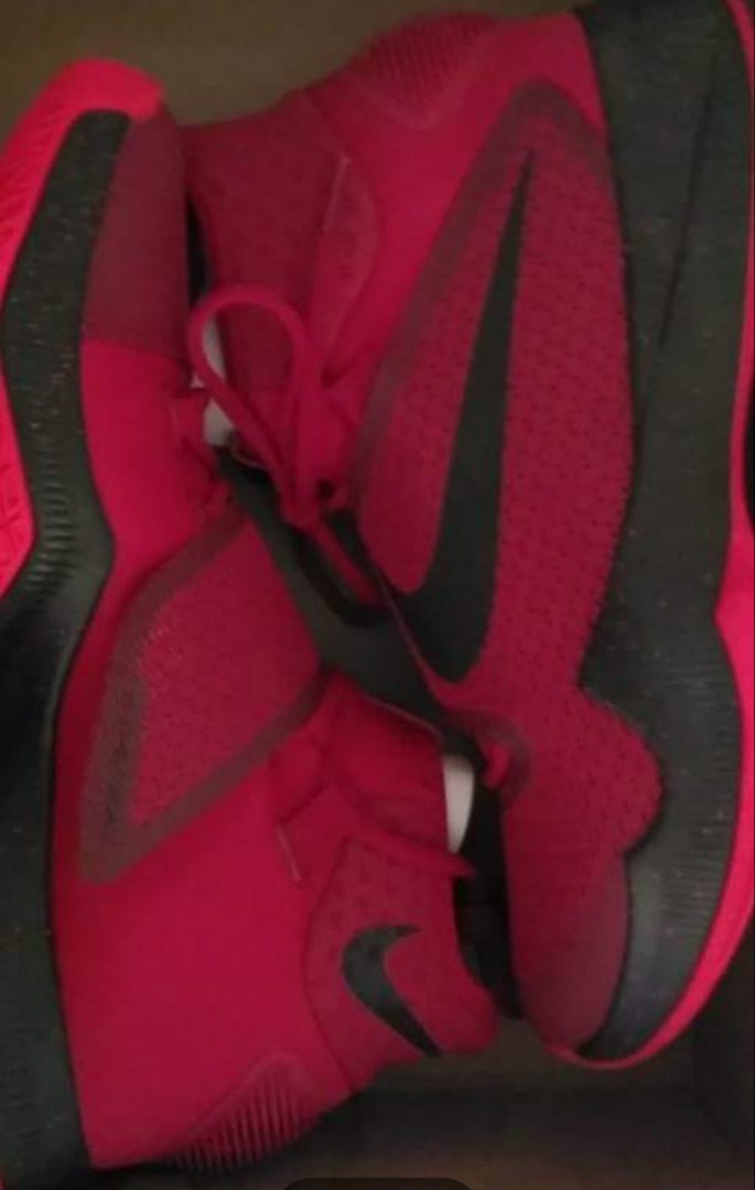 Nike hyper rev 2017, Men's Fashion, Footwear, Sneakers on Carousell