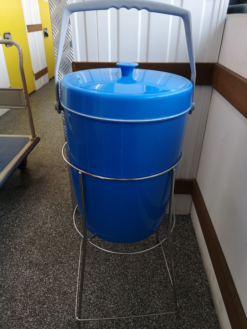 Rice Warmer Bucket plus stand, TV & Home Appliances, Kitchen Appliances ...