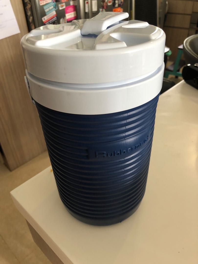 Drink ice box, Furniture & Home Living, Kitchenware & Tableware, Food ...