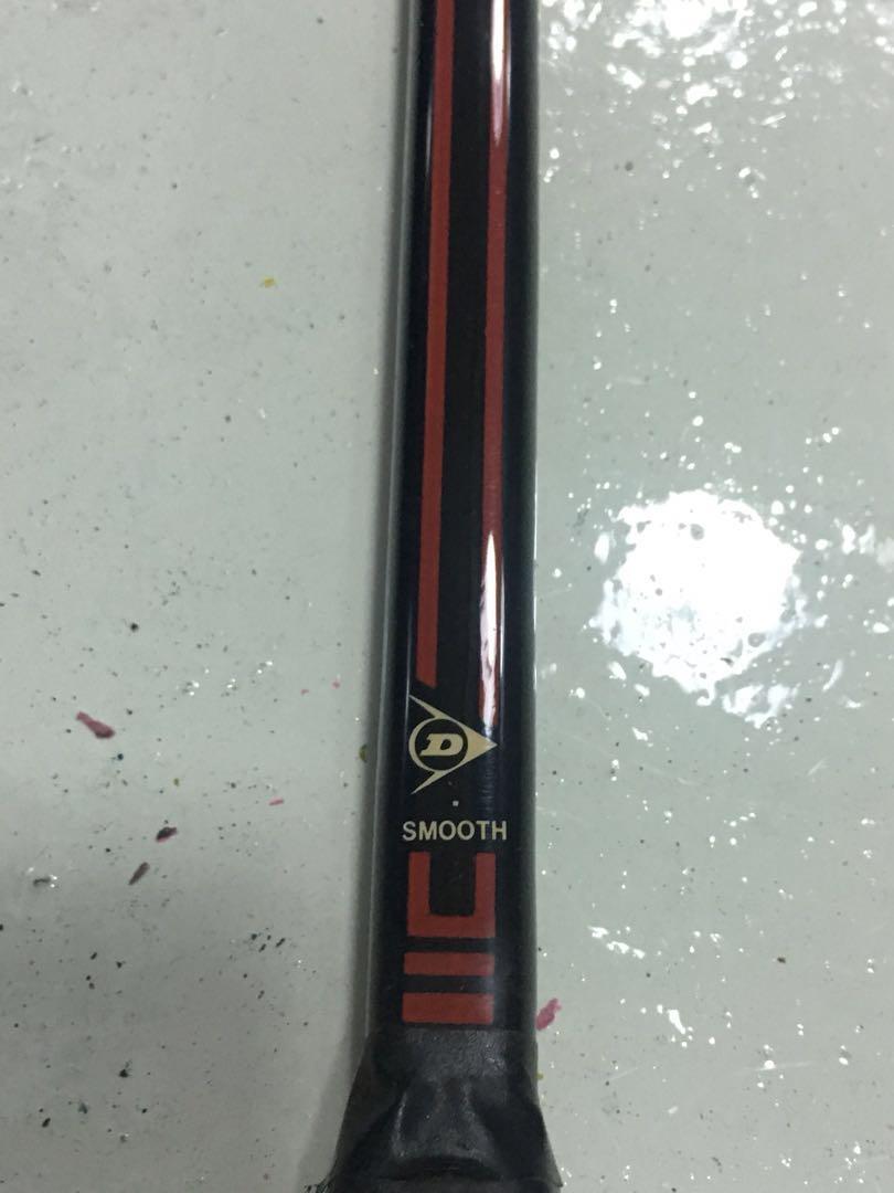 Dunlop Black Max Plus graphite 壁球拍, 手提電話, 電話及其他裝置配件, 手機套及手機殻 - Carousell