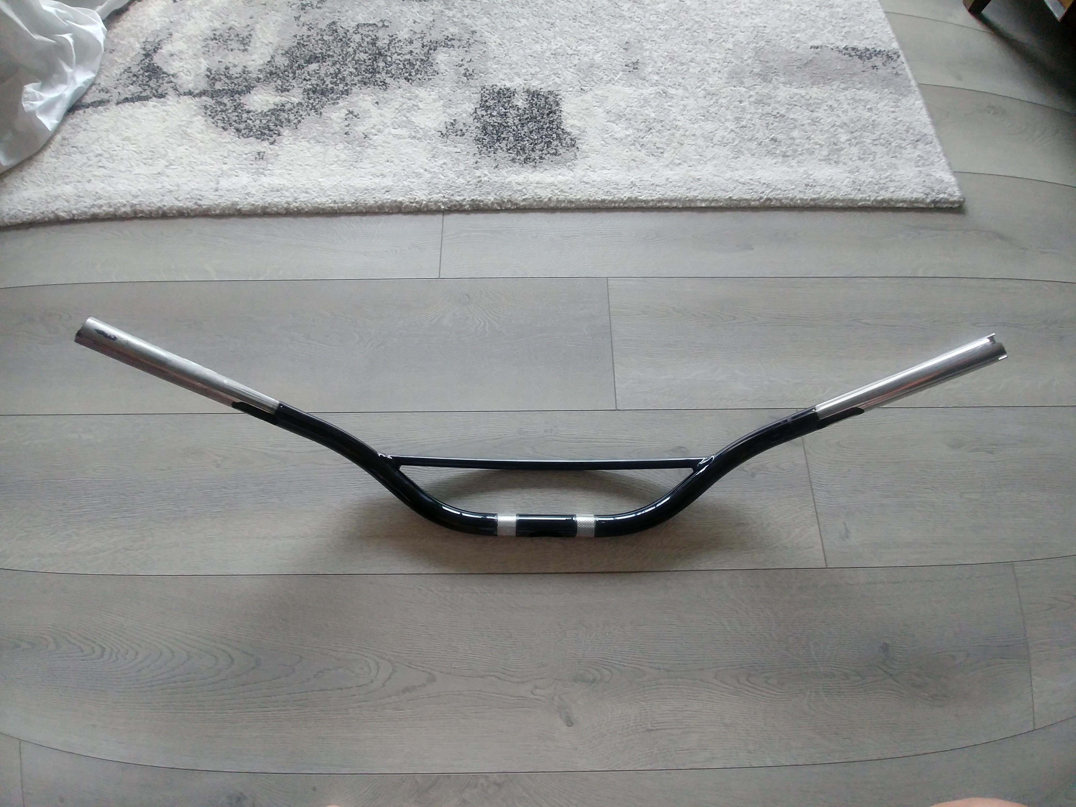 Harley Davidson Hollywood bar, Motorcycles, Motorcycle Accessories on ...