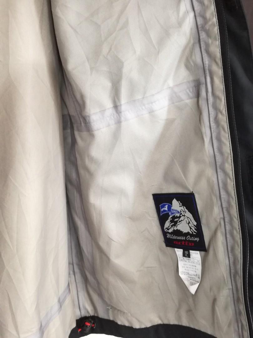 Hiking Jacket - Kolon Active, Men's Fashion, Tops & Sets, Vests on ...