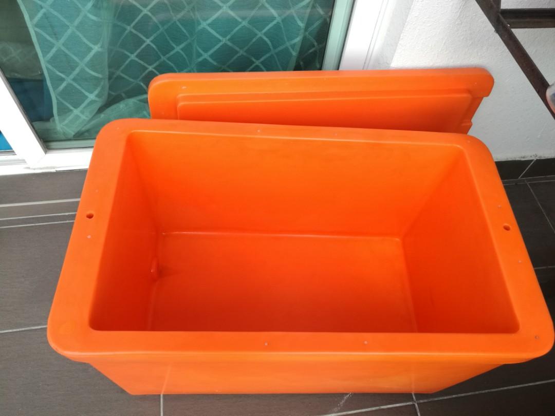 Ice box 100L (bekas ais), Everything Else, Others on Carousell