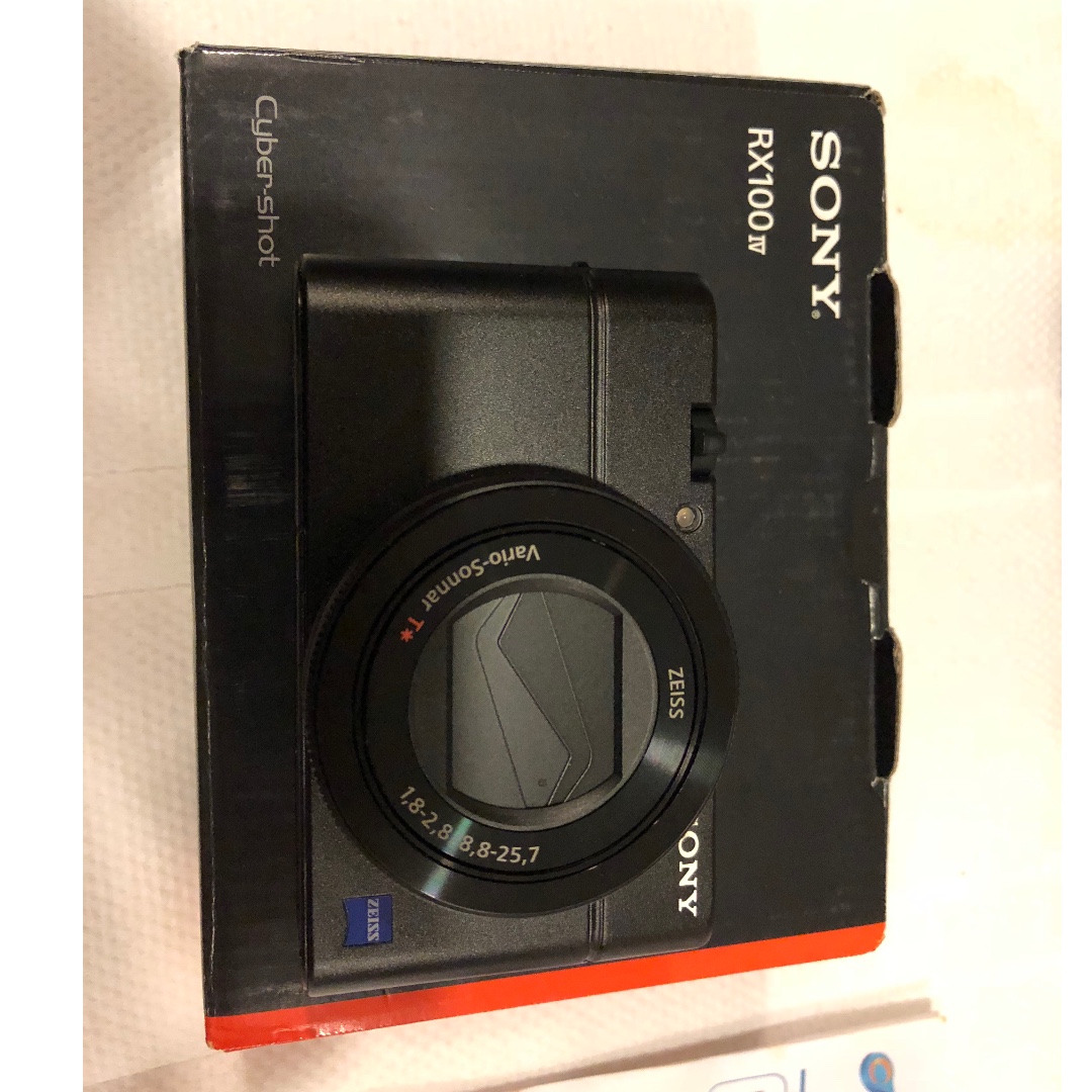 Sony RX 100 IV, Photography, Cameras on Carousell