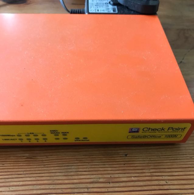 Checkpoint safe@office 1000n Firewall, Electronics, Computer Parts ...