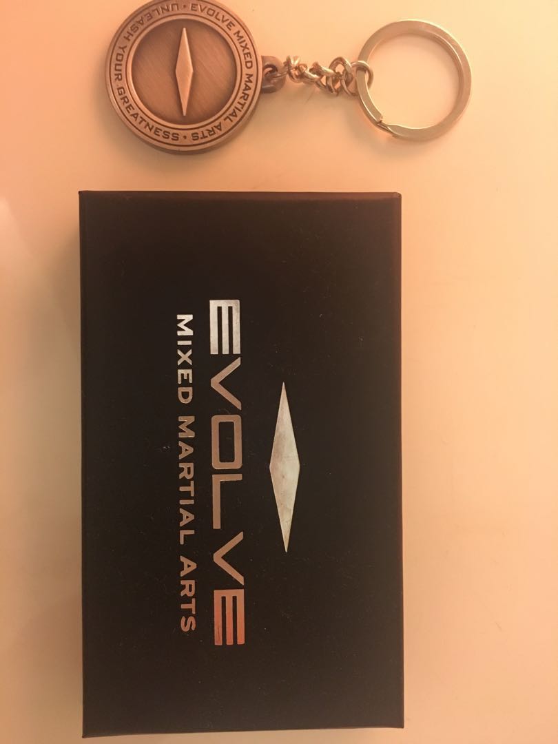 EVOLVE MEMBERSHIP , Sports Equipment, Exercise & Fitness, Toning ...