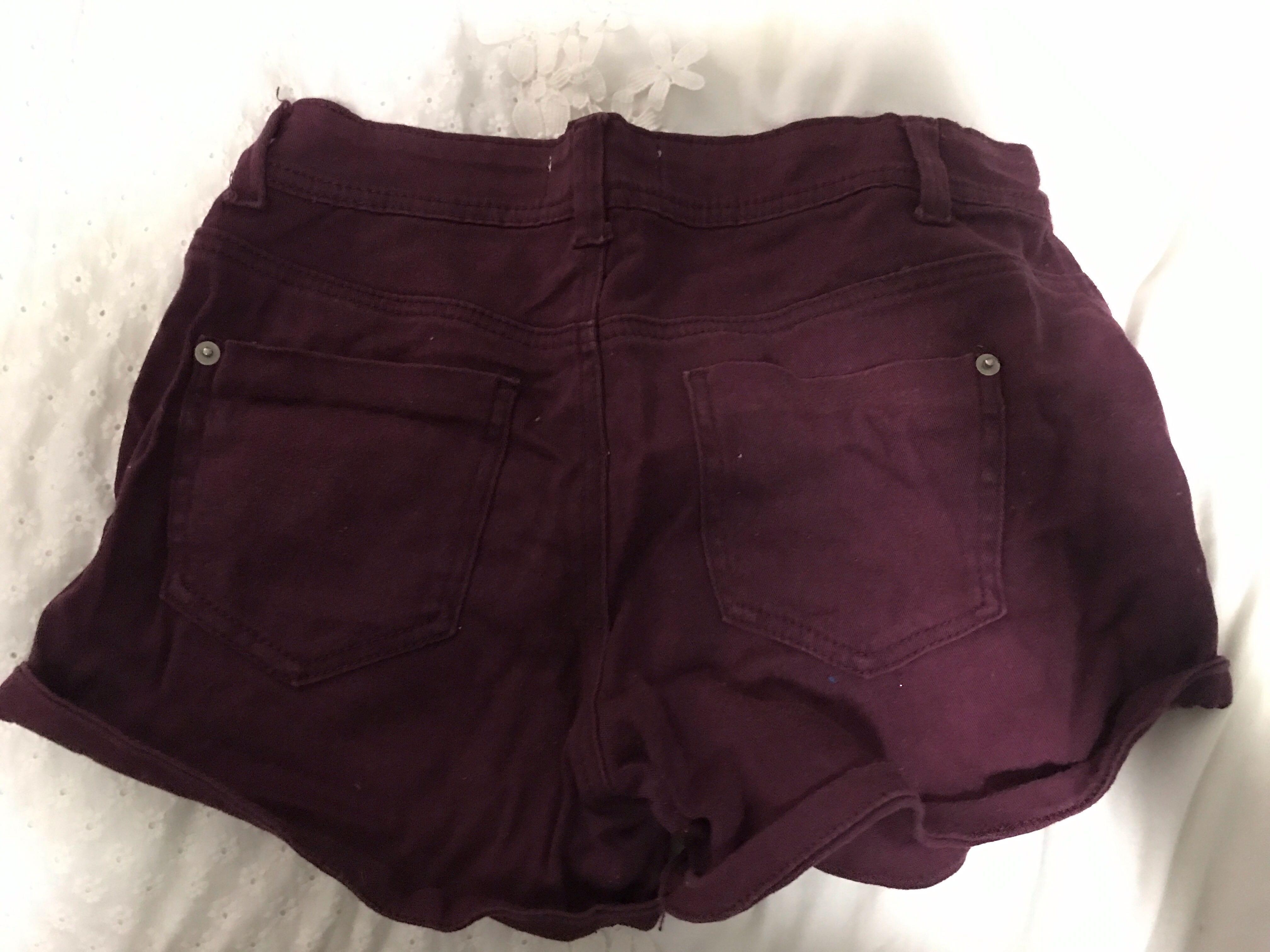 Maroon denim shorts, Women's Fashion, Bottoms, Shorts on Carousell