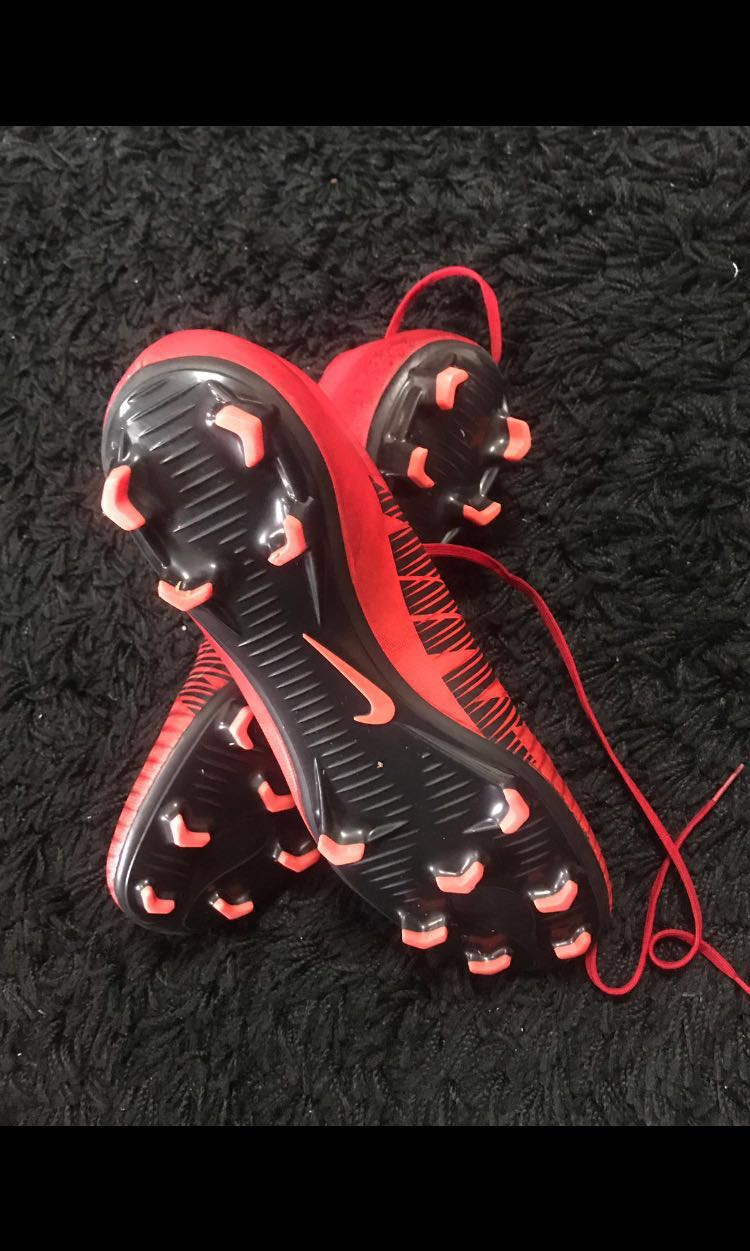 Nike Soccer boot, Sports Equipment, Sports & Games, Racket & Ball ...