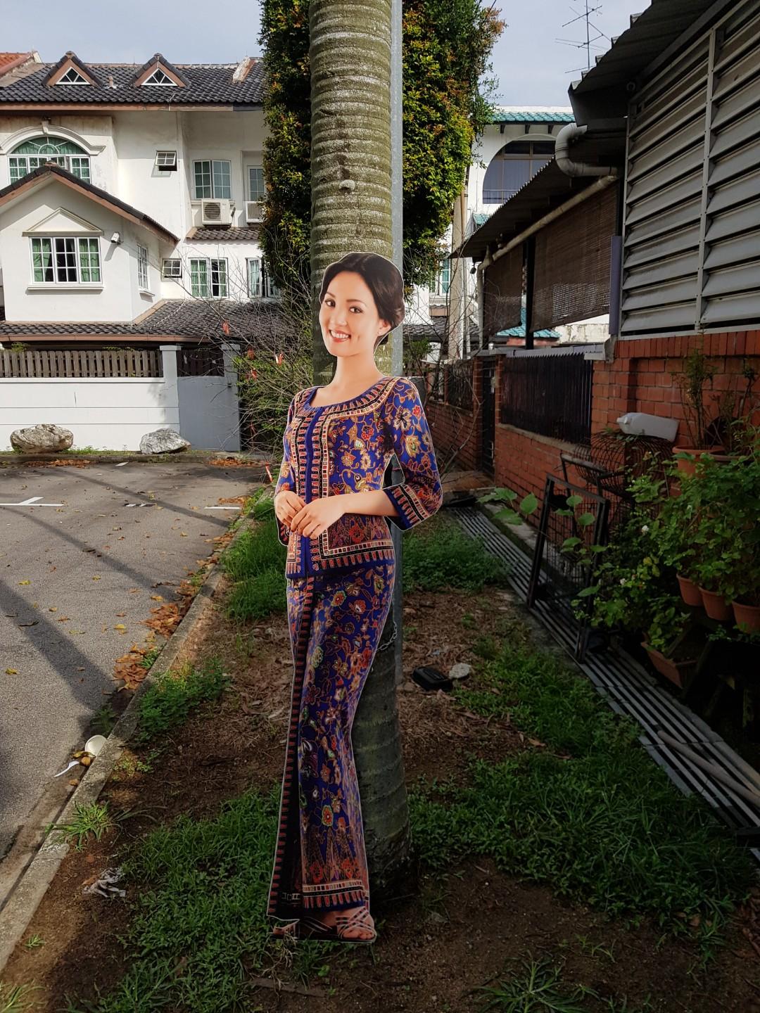 SIA Girl cutout, Everything Else on Carousell
