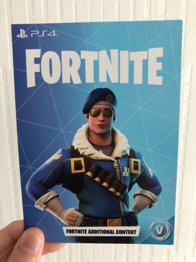 Fortnite Royal Bomber Outfit Skin Pack, Video Gaming, Gaming ...