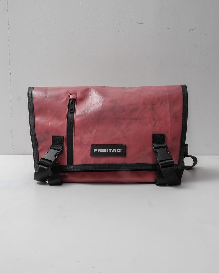 Freitag F17 JOE - $320, Men's Fashion, Bags, Sling Bags on Carousell