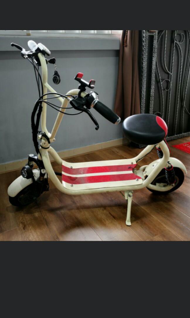 Mini harley davidson electric scooter, Sports Equipment, PMDs, E ...