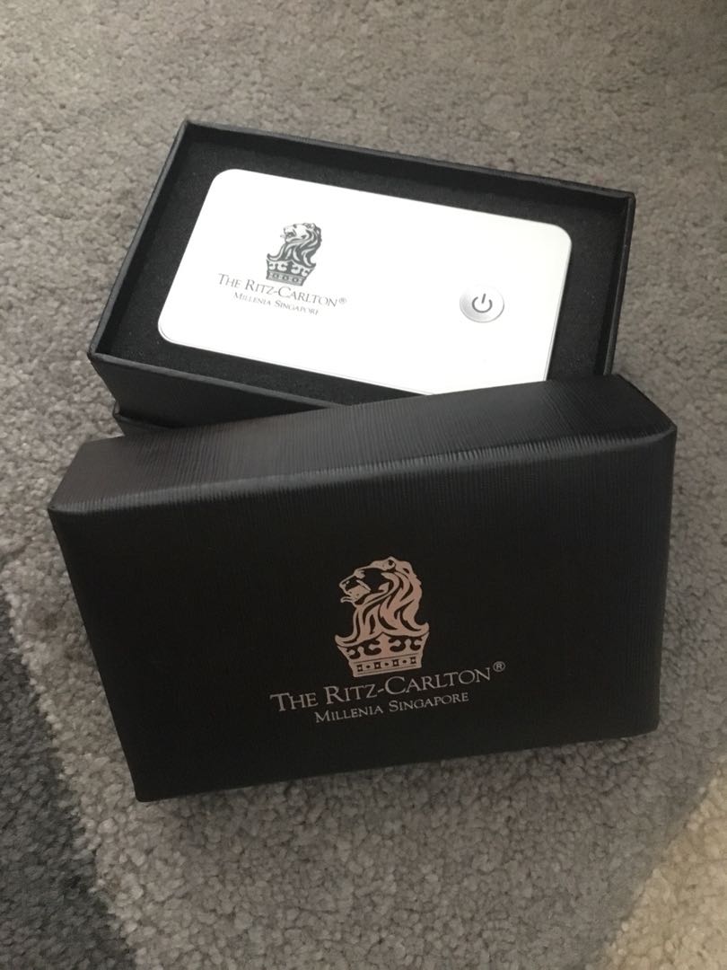 Ritz-Carlton Singapore Power Bank, Mobile Phones & Gadgets, Mobile ...