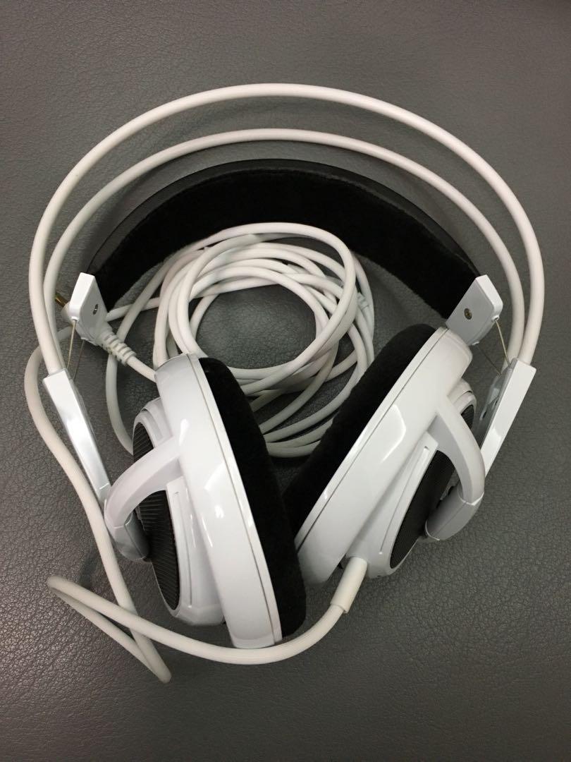 Steelseries white headphone, Audio, Headphones & Headsets on Carousell