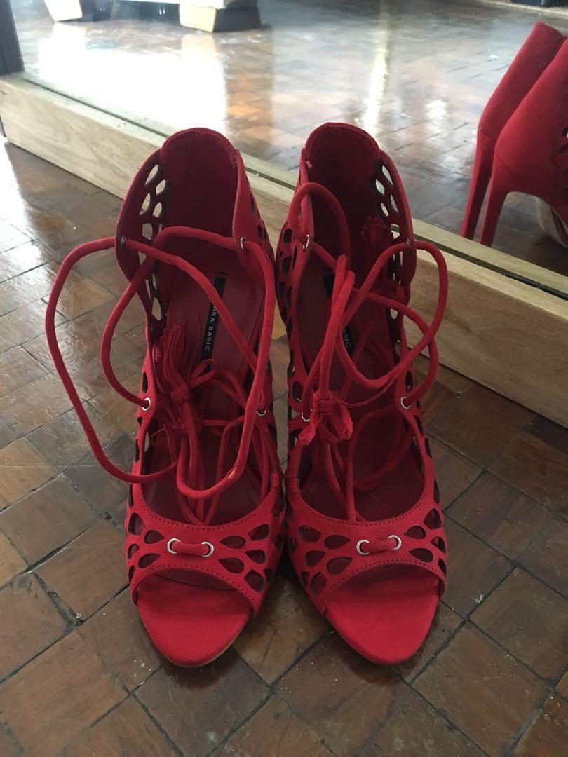 Zara Red Heels, Women's Fashion, Footwear, Heels on Carousell