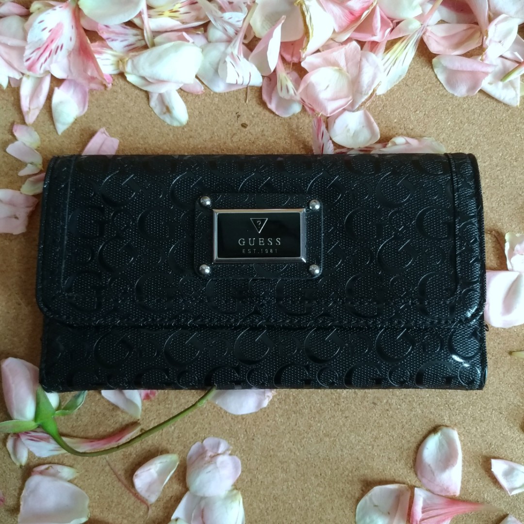 Auth GUESS Black Long Wallet, Women's Fashion, Bags & Wallets, Wallets ...
