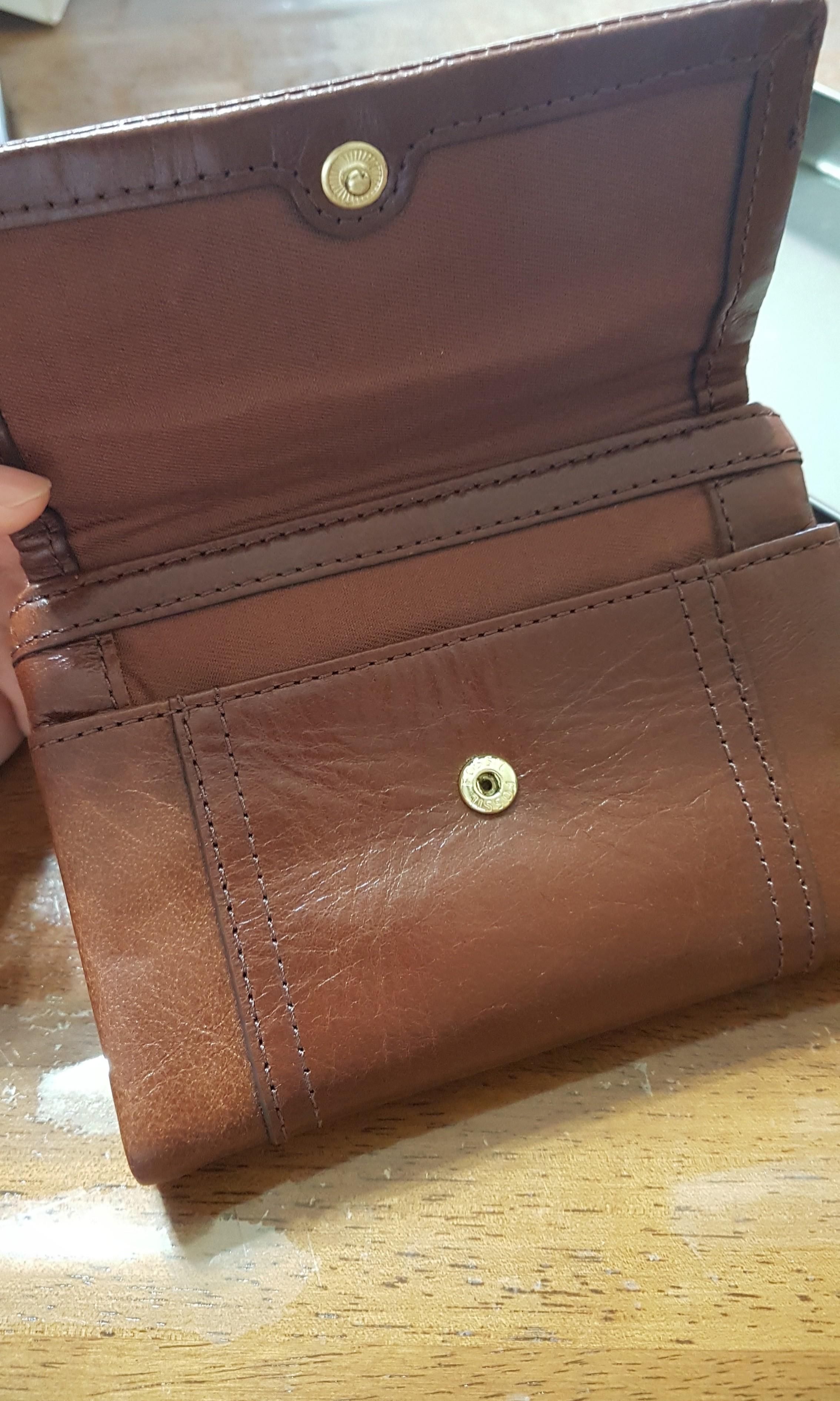 Fossil wallet, Women's Fashion, Bags & Wallets, Purses & Pouches on ...