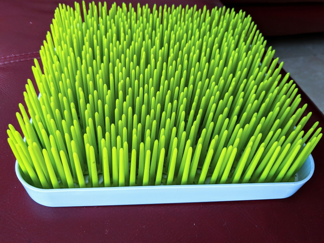 Like New Boon Grass Bottle Drying Rack, Babies & Kids, Nursing ...