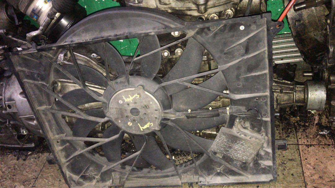 Mercedes w220 radiator fan complete, Auto Accessories on Carousell