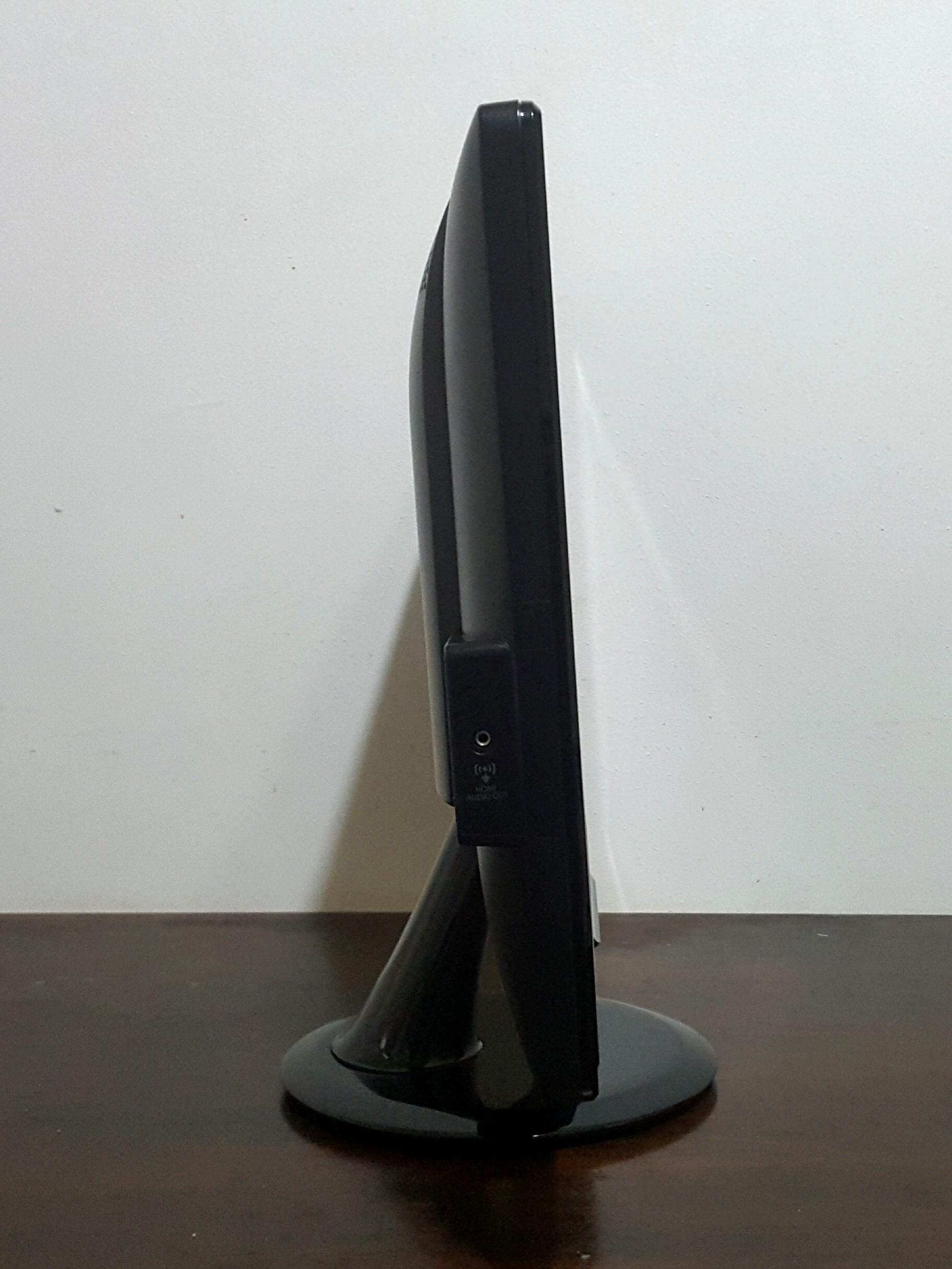 PHILIPS 24" LED Monitor, Computers & Tech, Parts & Accessories, Monitor ...