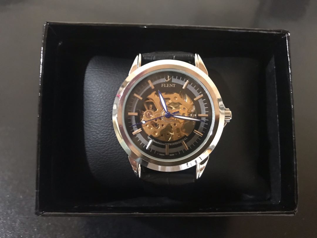 FLENT機械錶, 名牌精品, 精品手錶在旋轉拍賣