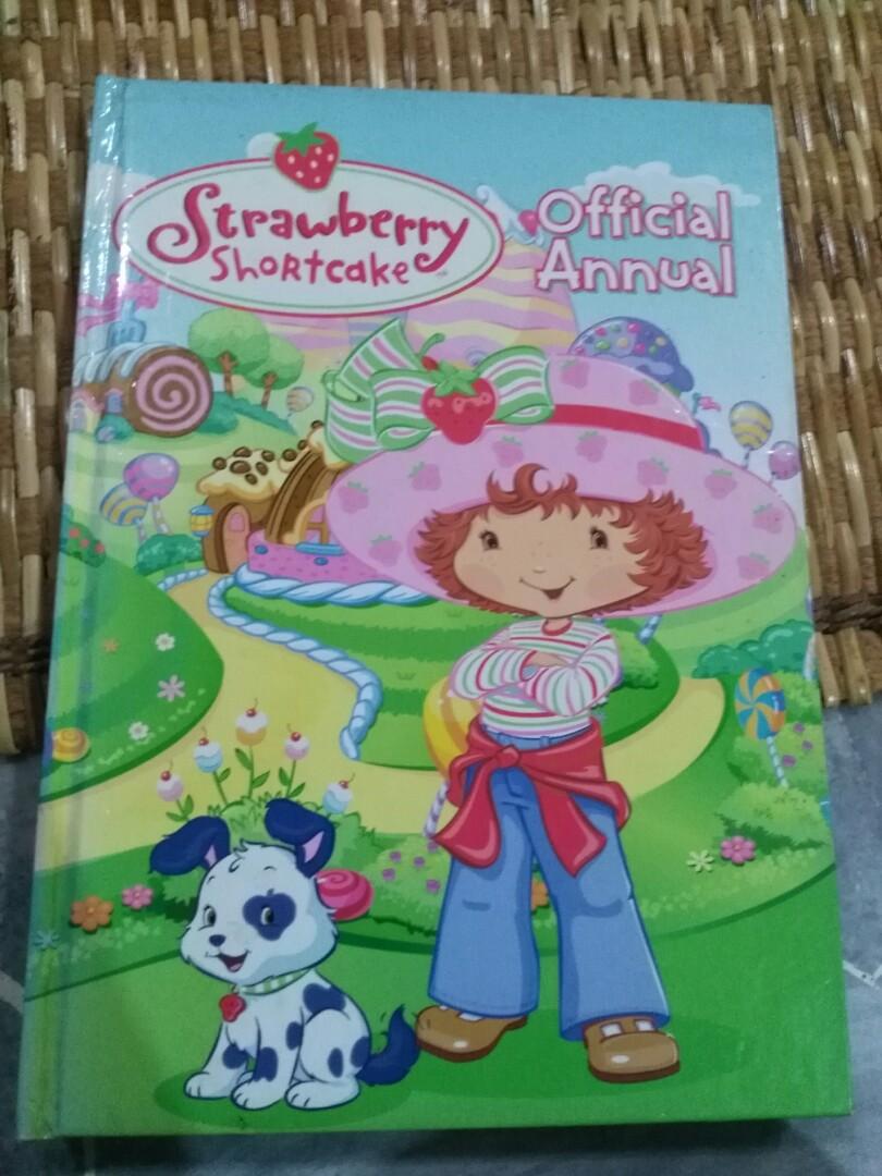 Strawberry Shortcake Official Annual Book, Hobbies & Toys, Books ...