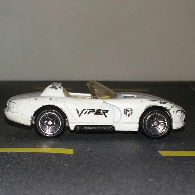 Vintage MATCHBOX Dodge Viper RT 10 Die Cast, Hobbies & Toys, Toys ...