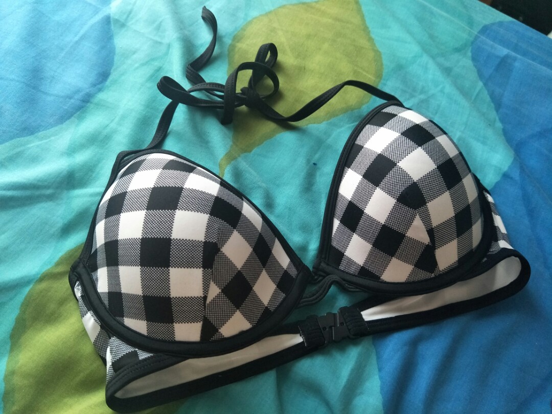 Asos bikini 75C, Women's Fashion, Swimwear, Bikinis & Swimsuits on ...