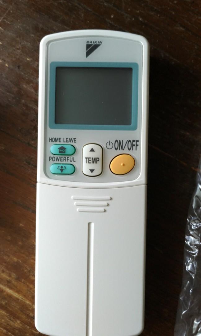 Daikin remote control ARC433B71, Electronics, Others on Carousell