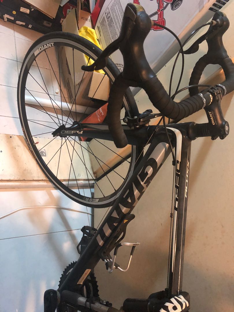 Giant Rode bike, Sports Equipment, Bicycles & Parts, Bicycles on Carousell