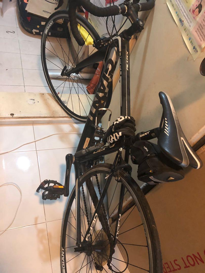Giant Rode bike, Sports Equipment, Bicycles & Parts, Bicycles on Carousell